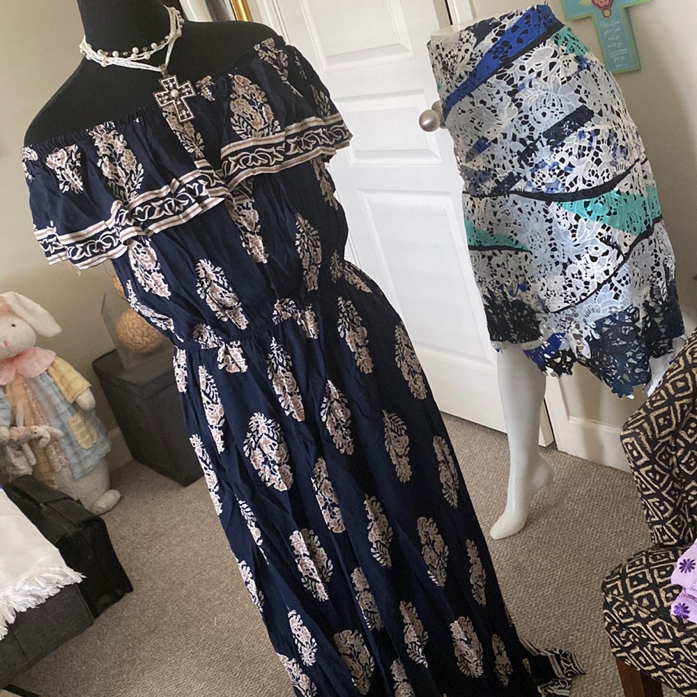 Do You Want To Have Lunch? Yes Wearing A Chic Maxi Dr… - Gem